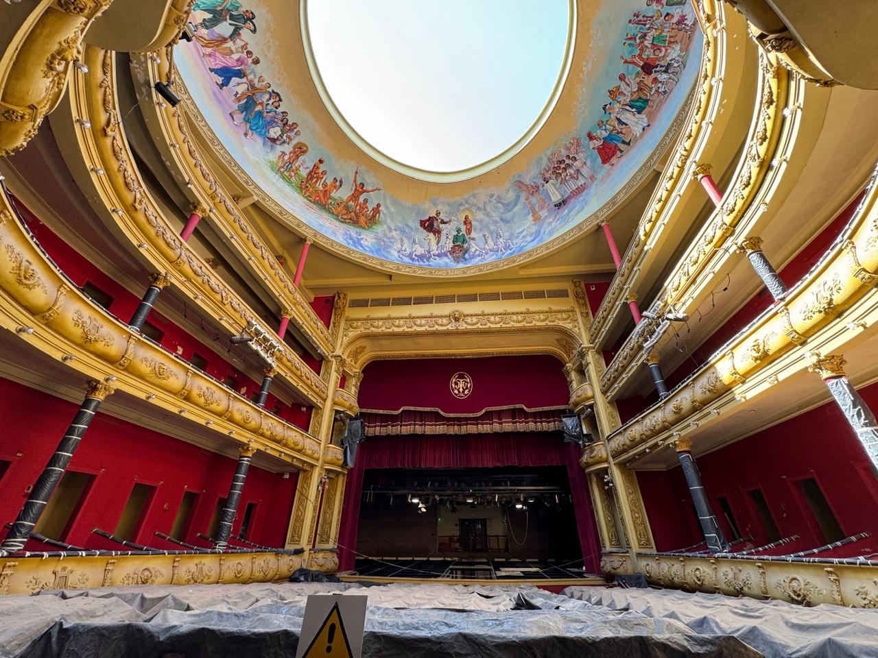 El Teatro Oficial Juan de Vera abre su temporada 2025 con el programa ...